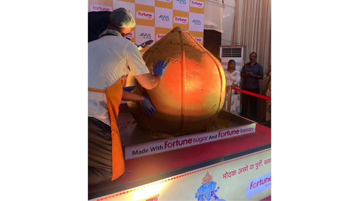 Fortune Edible Oil & Foods Creates World’s Largest Traditional Modak ...